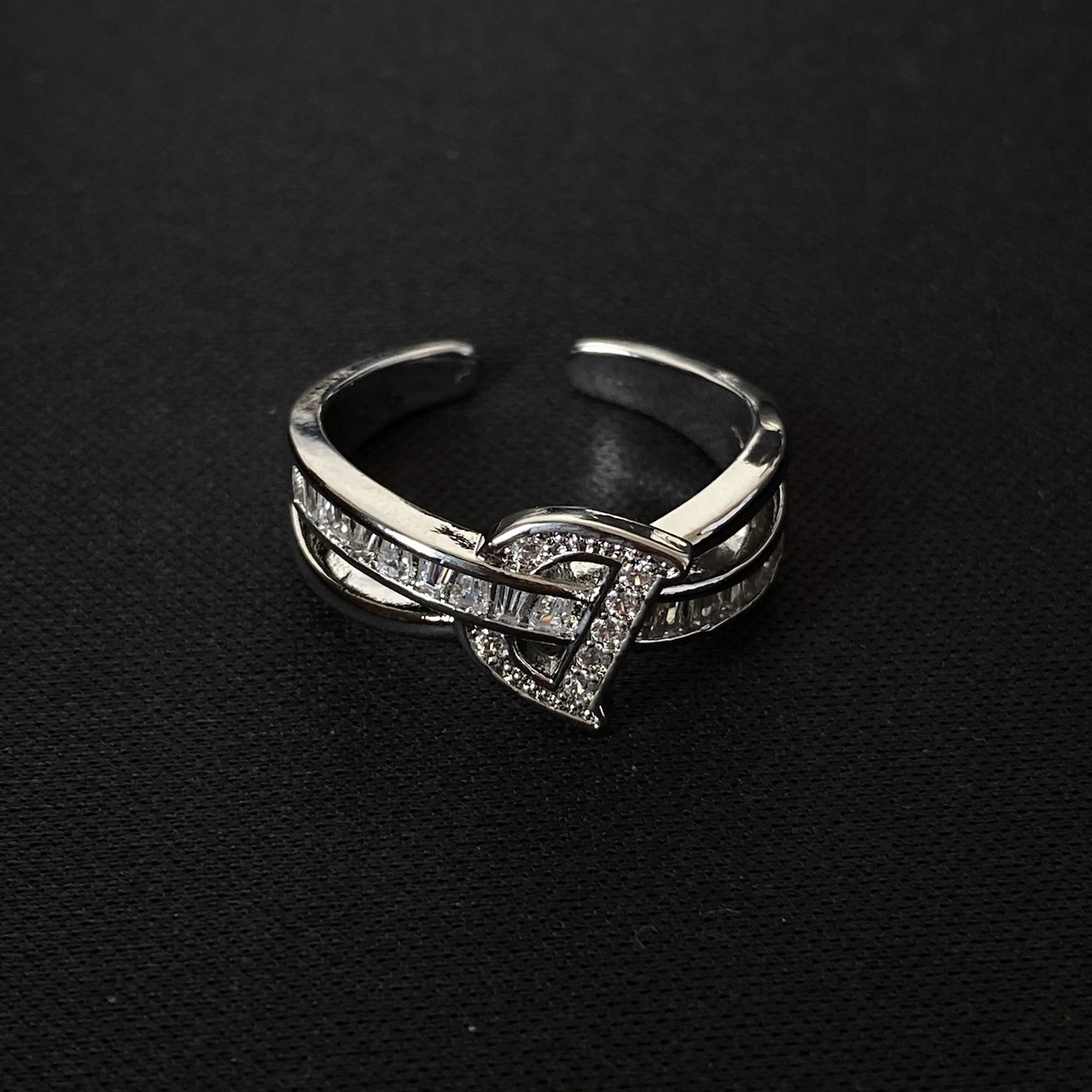 ASTRA® D SIGNATURE PAVÉ RING – Astra®
